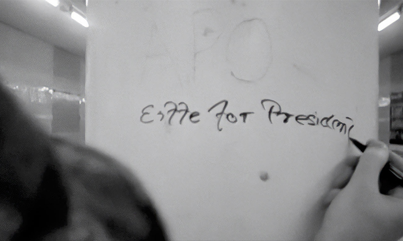 Woods Art Institute — Eiffe for President – Alle Ampeln auf Gelb